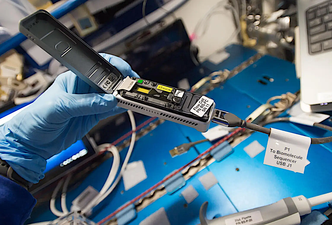 Offworld Genomics Research On the ISS: Studying DNA in Space - Astrobiology