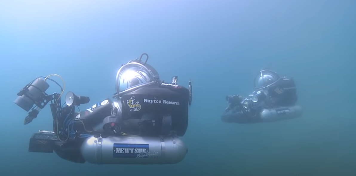 Video: Astrobiologist Dale Andersen Exploring Pavilion Lake With SCUBA ...