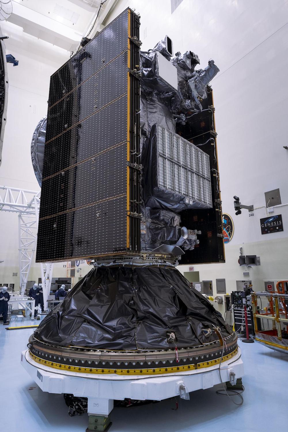 The Europa Clipper Astrobiology Spacecraft Is Truly Immense - Astrobiology